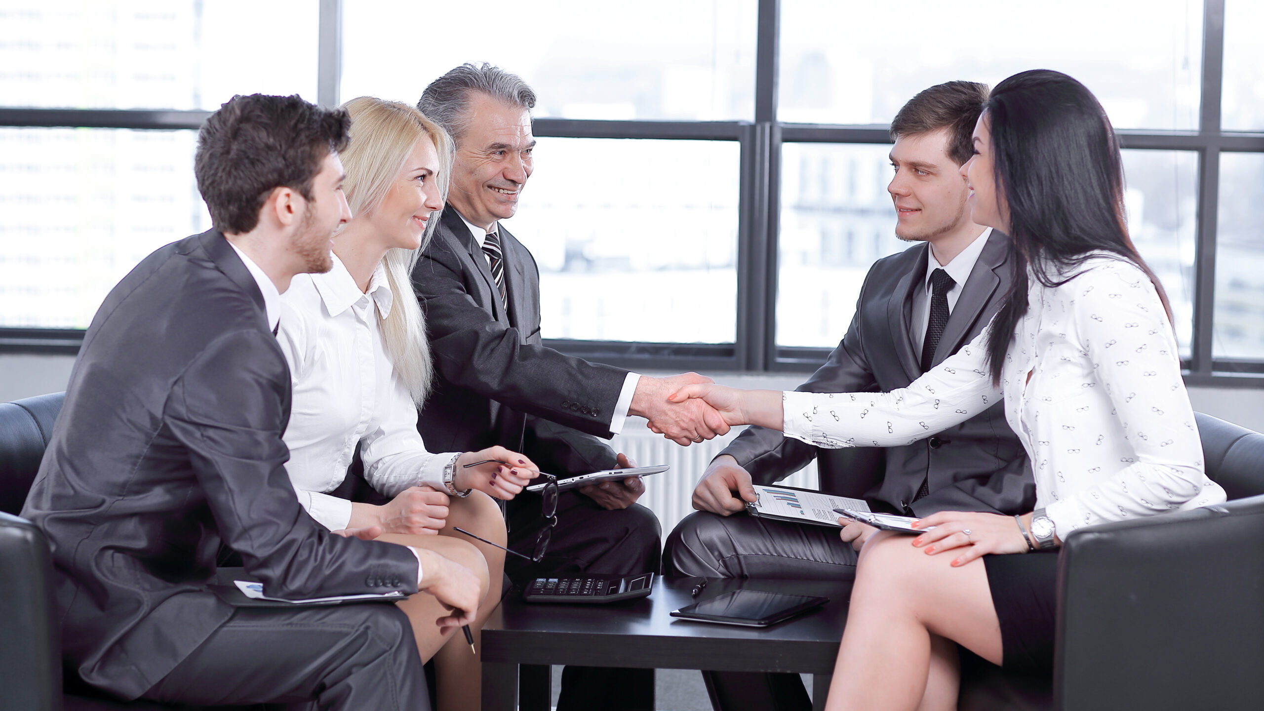 What Is Transaction Advisory? | Ampleo