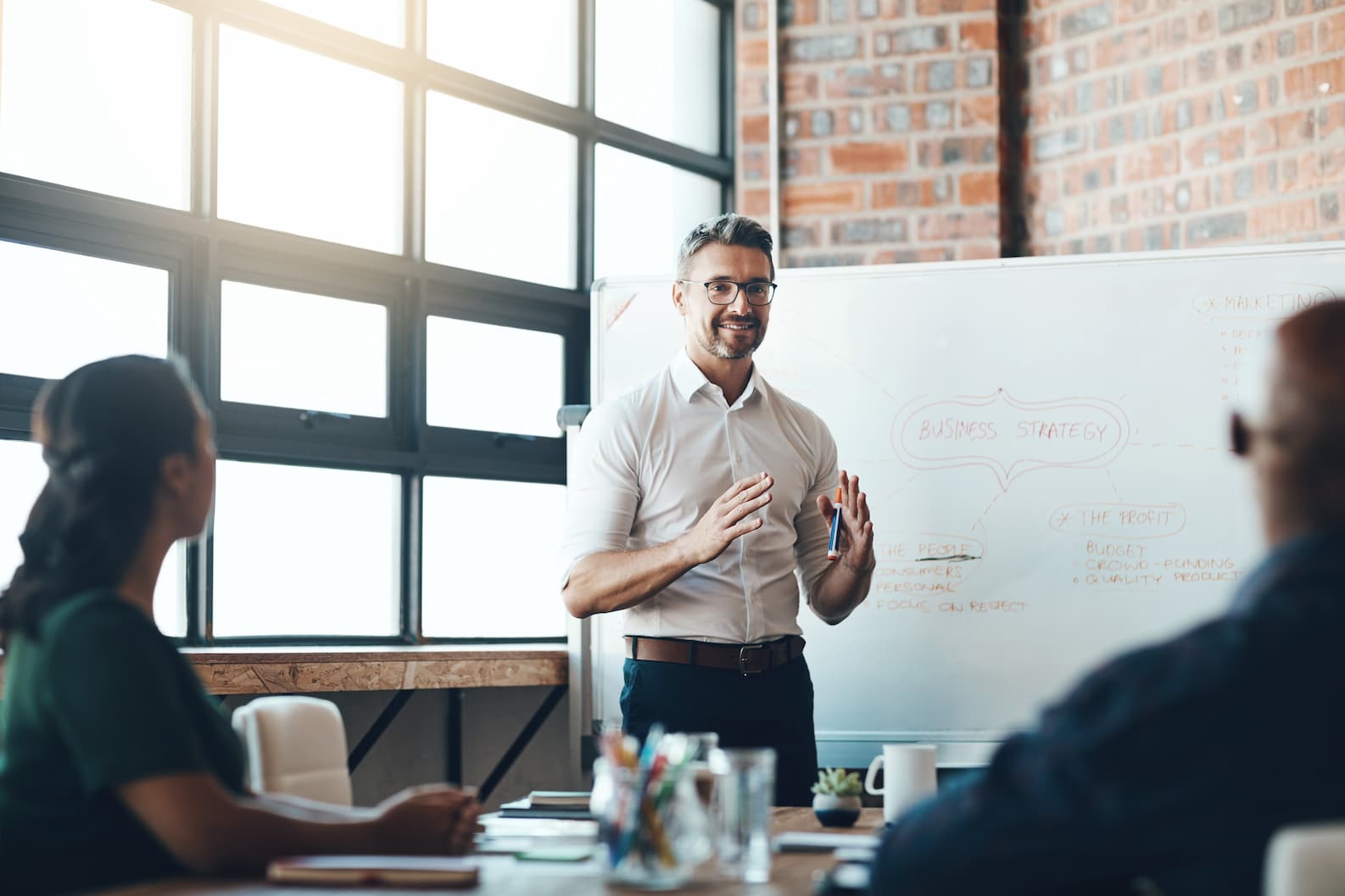 Why Fractional CMO’s Can Add Value To Your Team | Amplēo