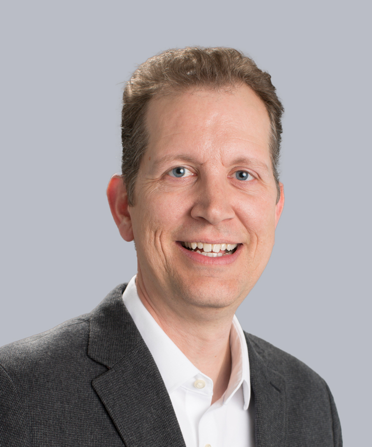 Russ Arnold | Amplēo